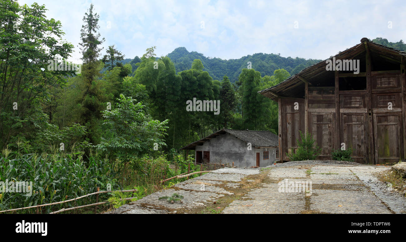 Tujia architecture hi-res stock photography and images - Alamy