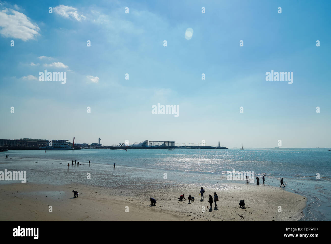 May 4th square hi-res stock photography and images - Alamy