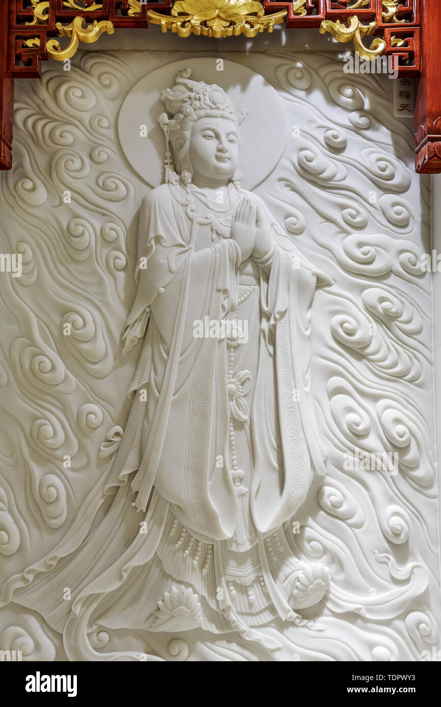 Sculpture ornaments architecture the art of gold sakyamuni temple hi ...