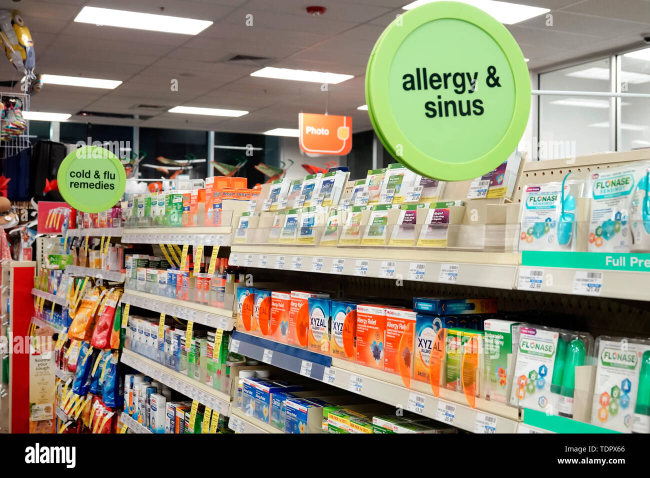 Cvs pharmacy inside hi-res stock photography and images - Alamy