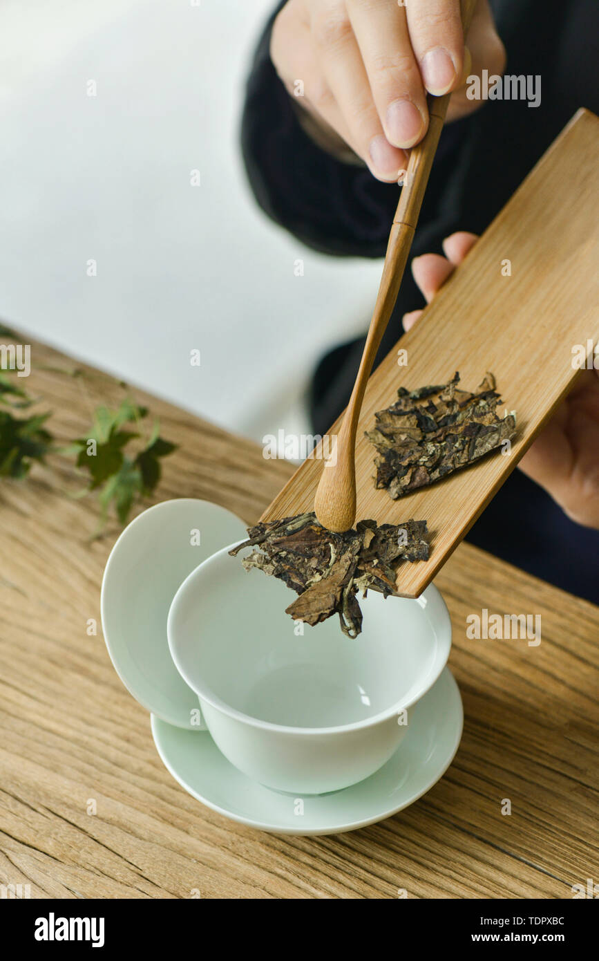 The smell of tea Stock Photo - Alamy