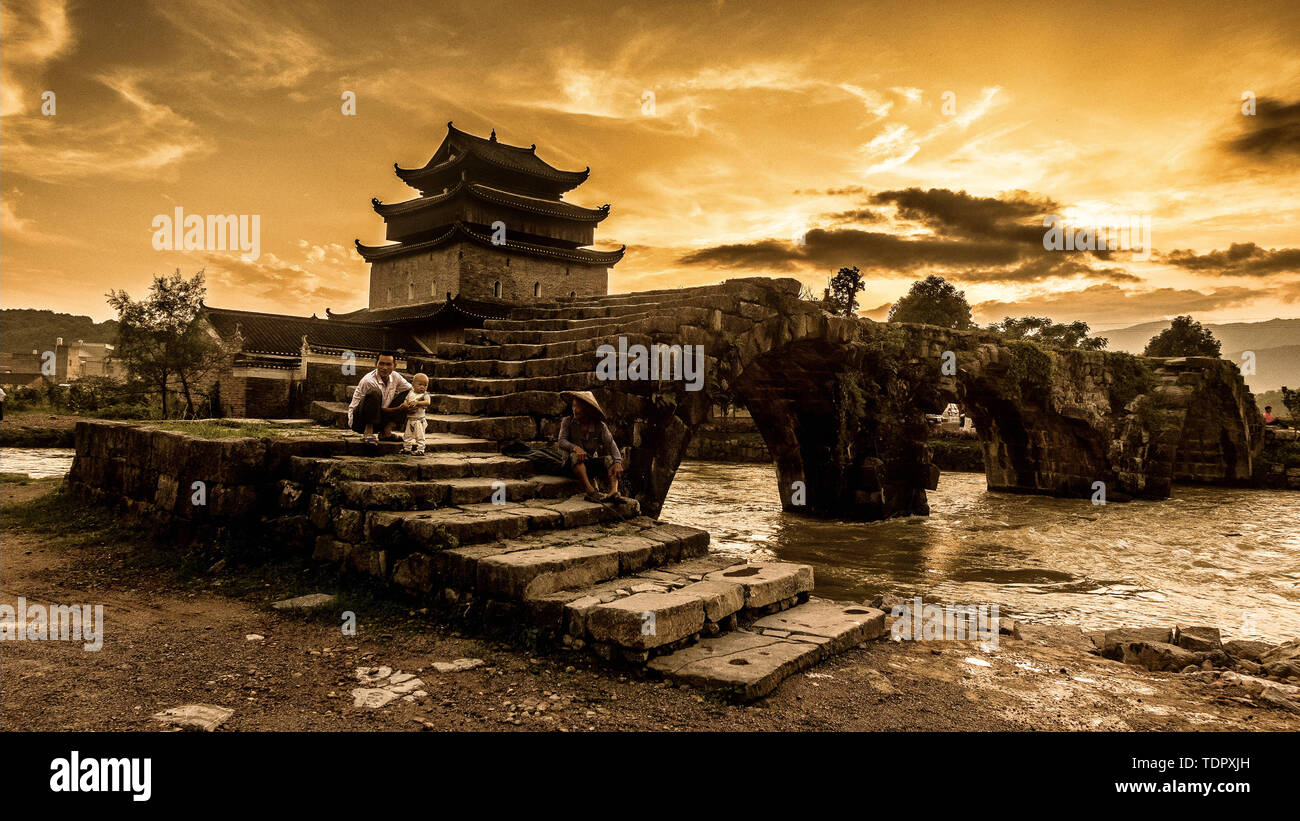 Shanghai shangtang huihong village hi-res stock photography and images ...