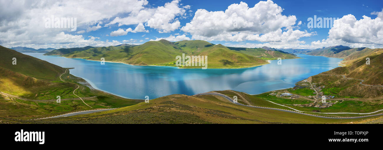 Scenery of Yanghu Lake, Tibet Stock Photo - Alamy