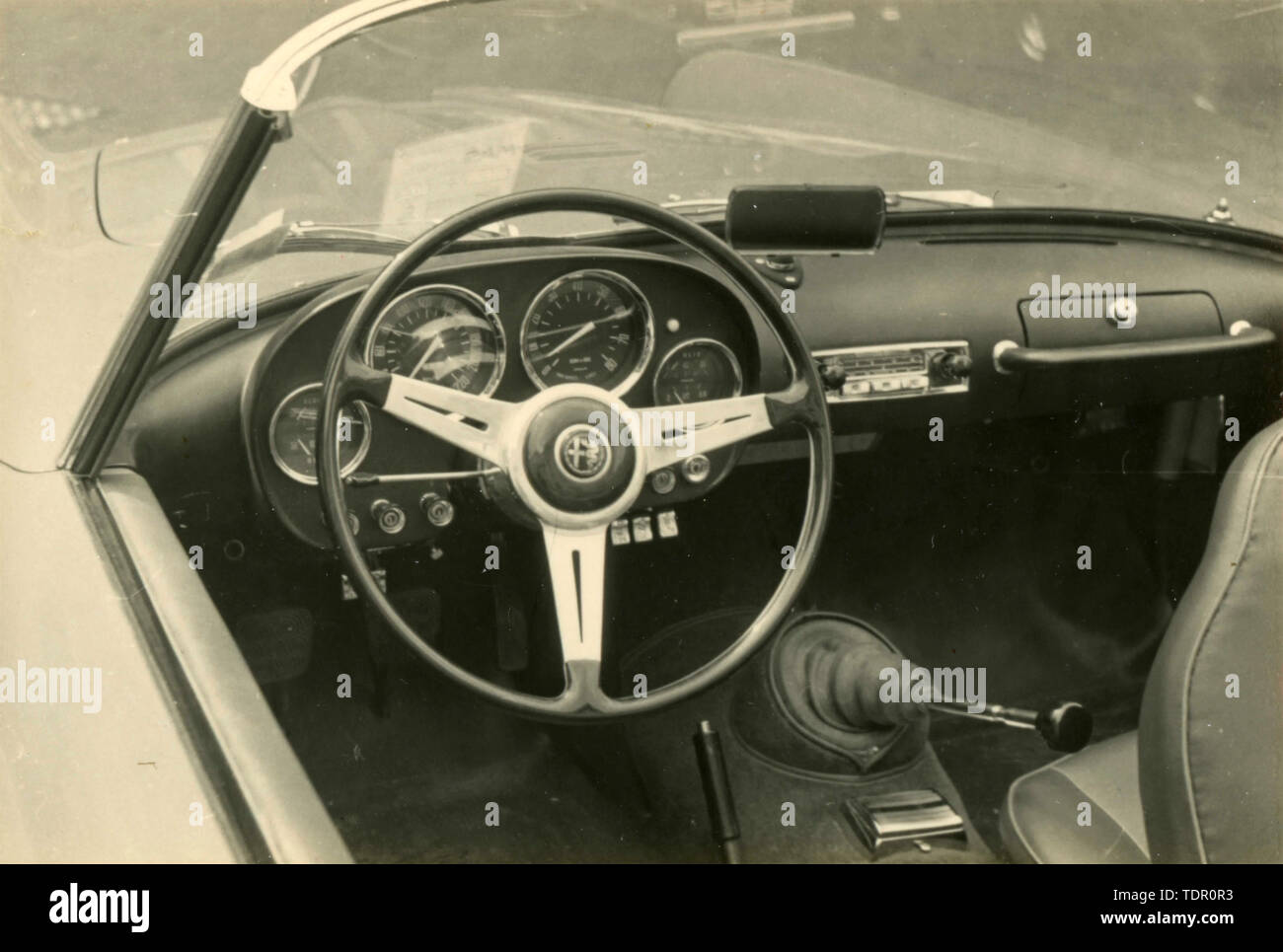 1950s car dashboard hi-res stock photography and images - Alamy