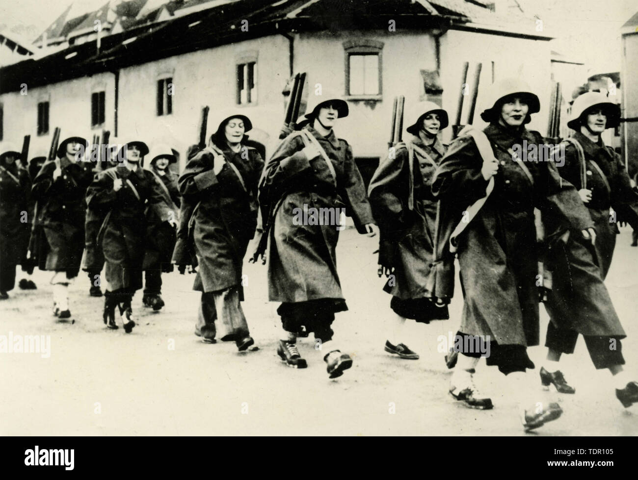 Militarized Swiss women, Switzerland 1939 Stock Photo - Alamy
