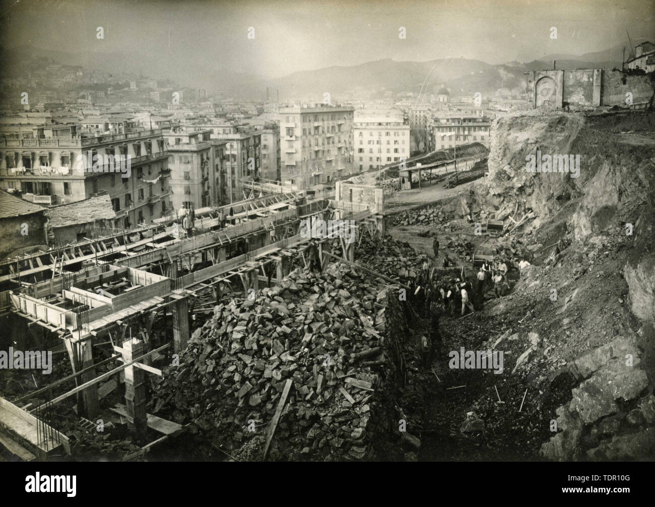 1930s building construction hi-res stock photography and images - Alamy