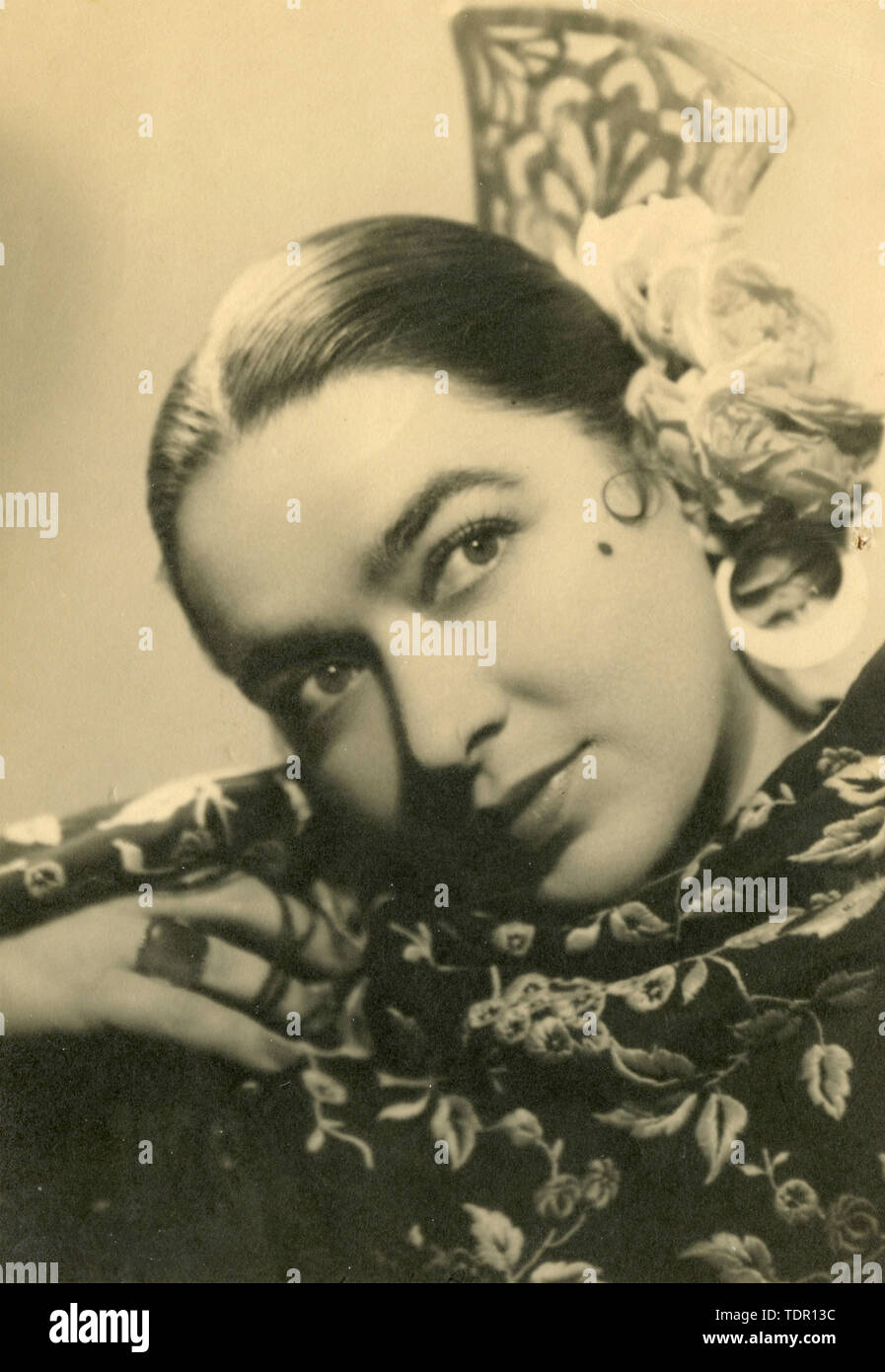 Italian singer 1950s hi-res stock photography and images - Alamy