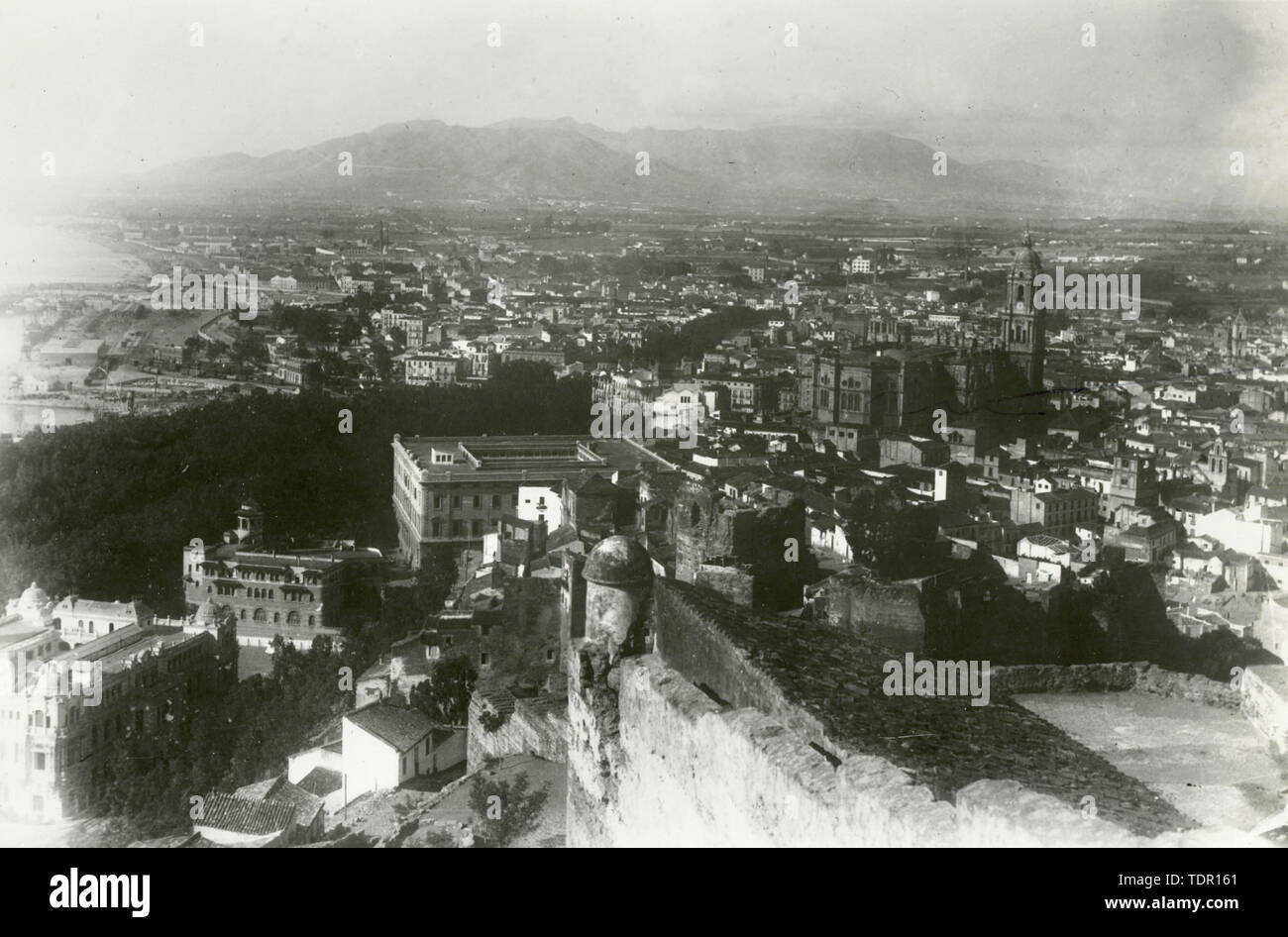Spain 1930s hi-res stock photography and images - Alamy