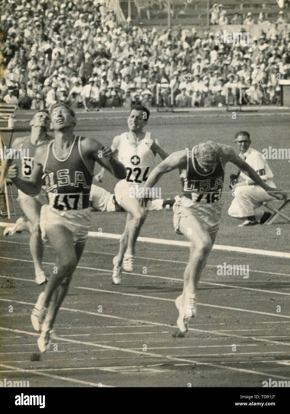 Race olympics hi-res stock photography and images - Alamy