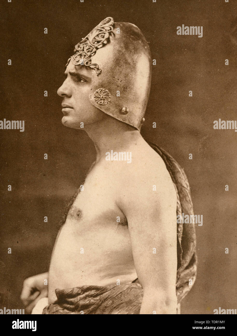 1900s man hi-res stock photography and images - Alamy