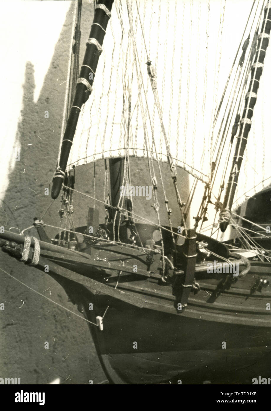 Building model ship: The French chebec Indiscreet, 1750 Stock Photo - Alamy