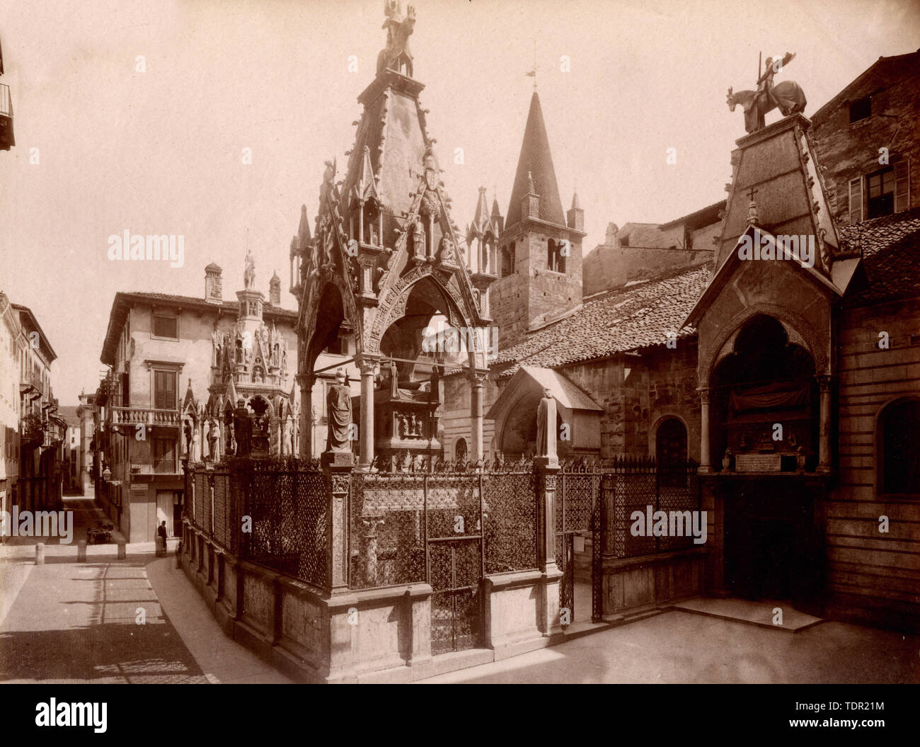 Scaligeri family tomb, Verona, Italy 1880s Stock Photo - Alamy