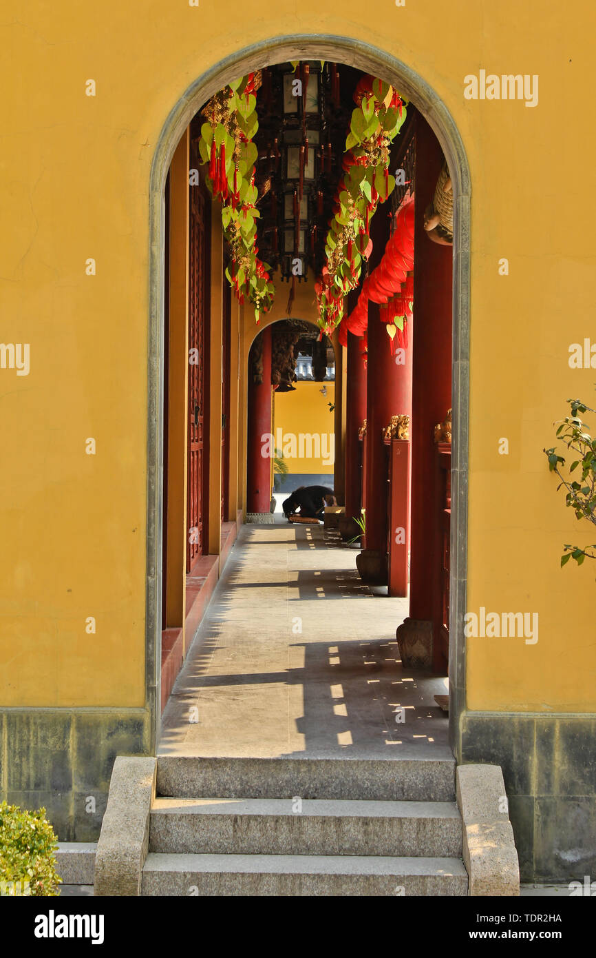 Shanghai Xihai Temple Stock Photo - Alamy