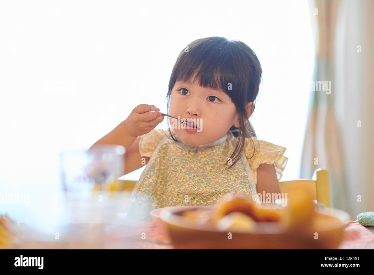 Japan food children hi-res stock photography and images - Alamy
