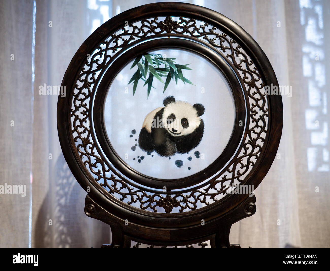 Shu brocade hi-res stock photography and images - Alamy