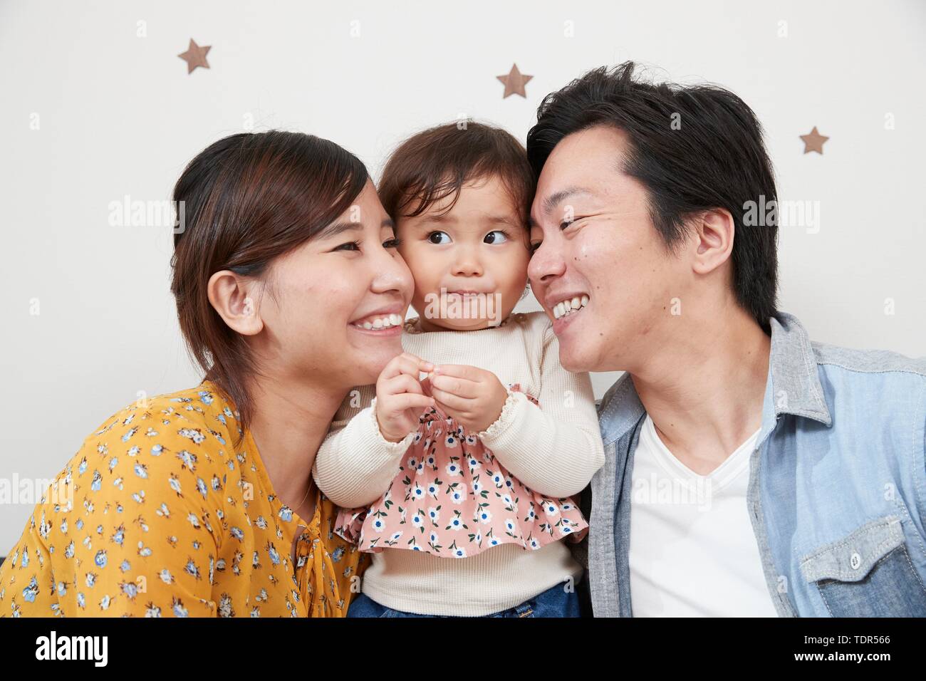 Japanese family at home Stock Photo - Alamy