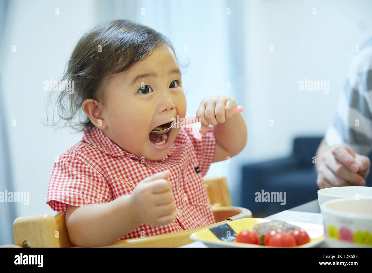 Japanese kid at home Stock Photo - Alamy
