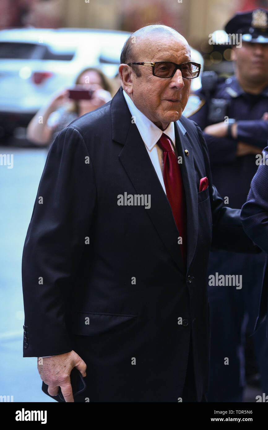 Clive Davis attends the Songwriters Hall Of Fame 50th Annual Induction ...