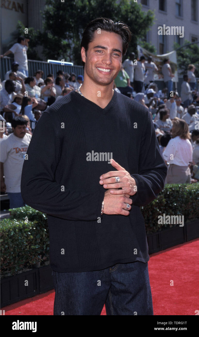 Victor Webster Encantado Victor Webster // "Hand Of God" Premiere