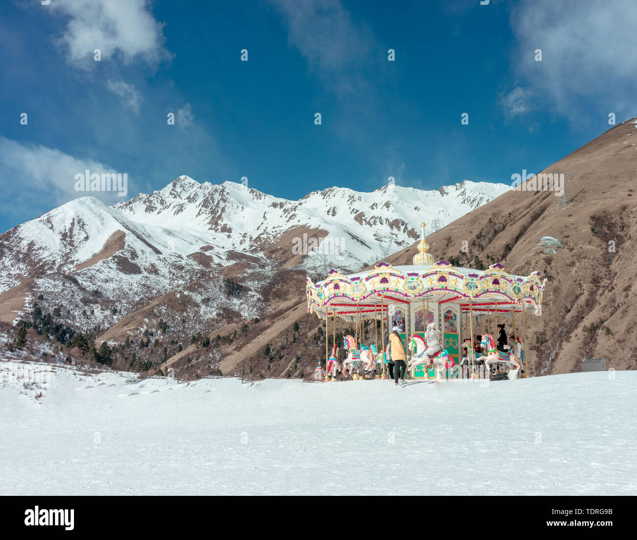 Frozen carousel hi-res stock photography and images - Alamy