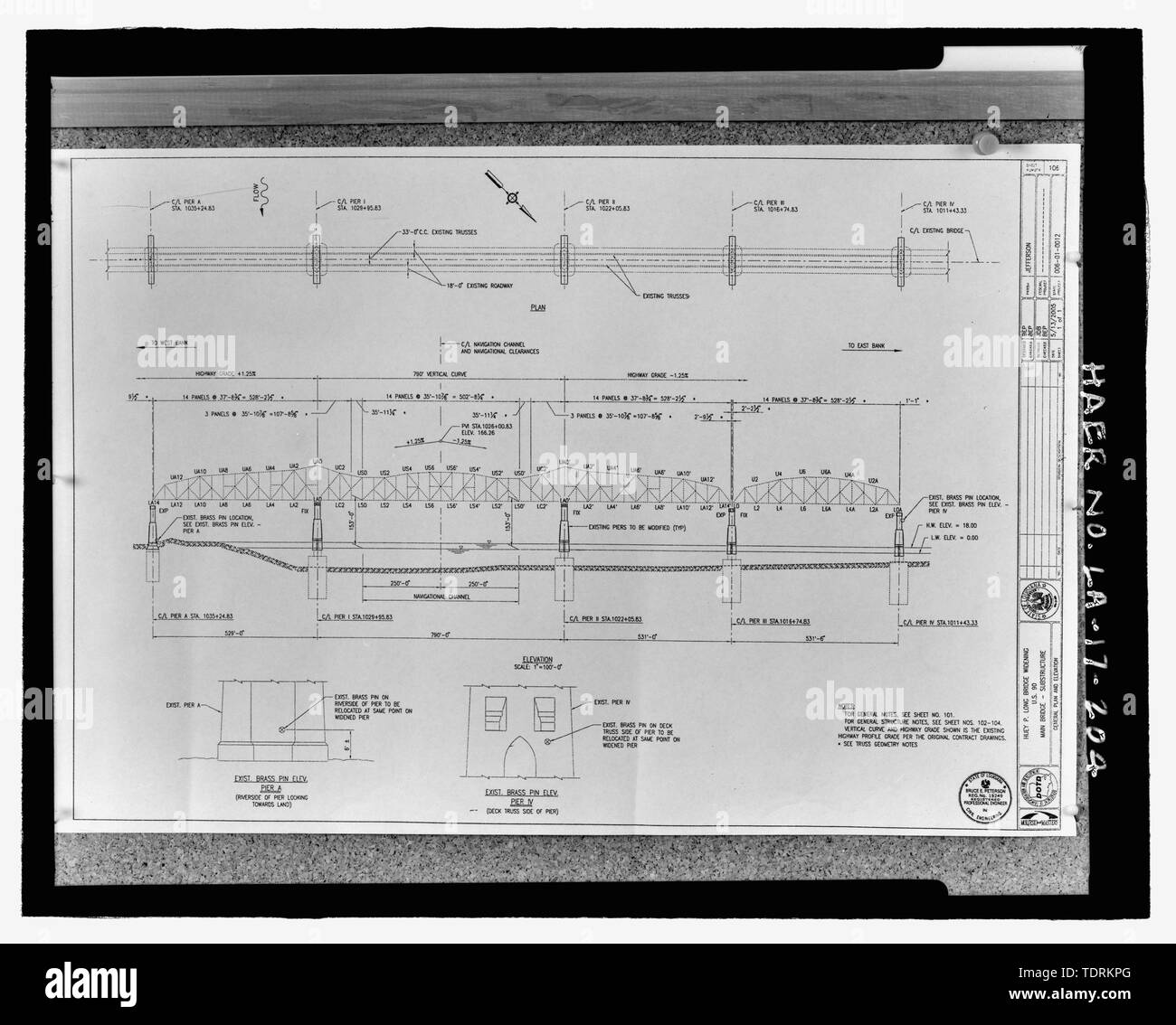 Huey p long bridge hi-res stock photography and images - Alamy