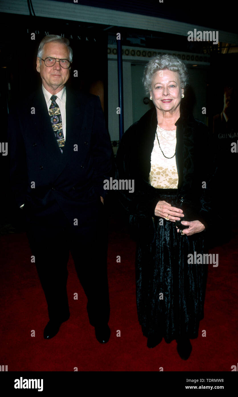 Dec 06, 1999; Los Angeles, CA, USA; Actress EVE BRENT at 'The Green ...