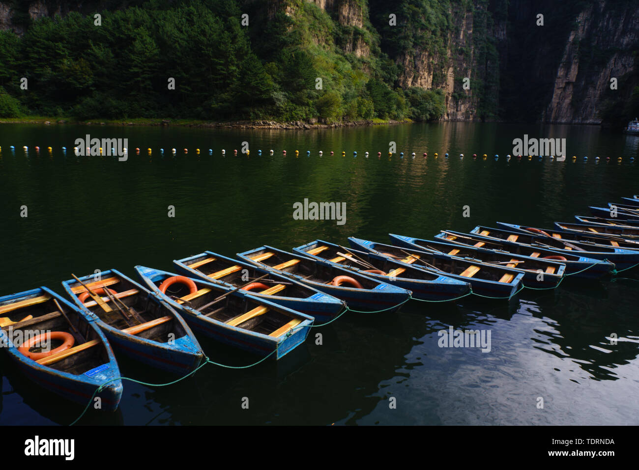 The longqingxia hi-res stock photography and images - Alamy