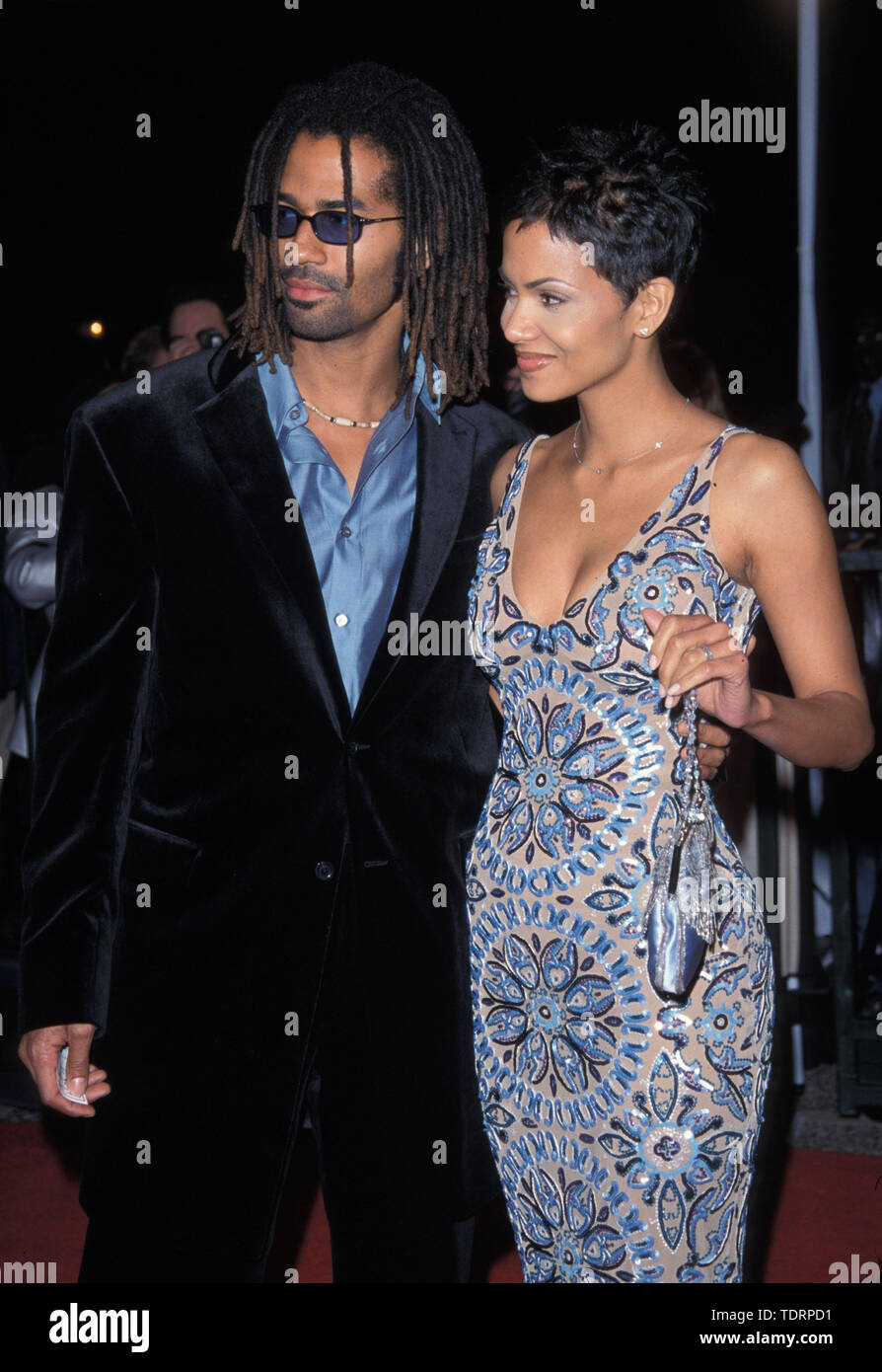 Feb 13, 2000; Los Angeles, CA, USA; Actor and composer ERIC BENET with ...