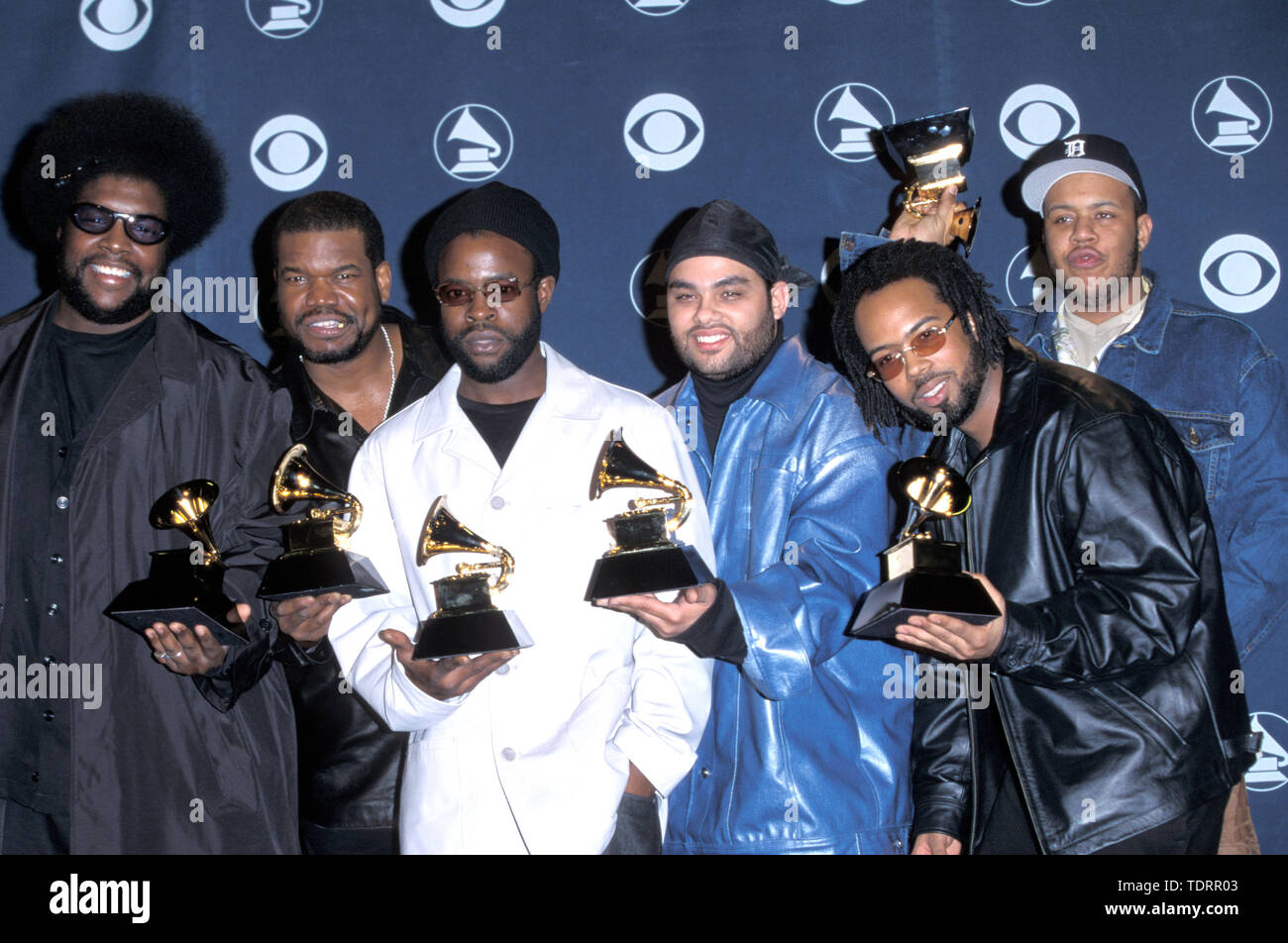 The roots band 2000 hi-res stock photography and images - Alamy
