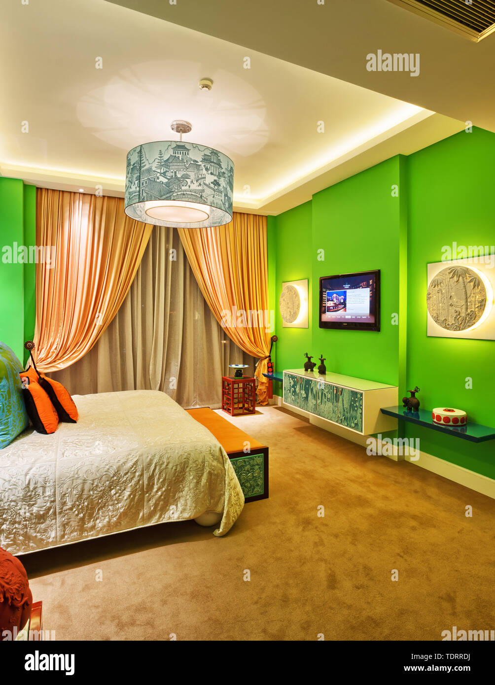 Chinese pattern in Dragon Hotel Stock Photo - Alamy