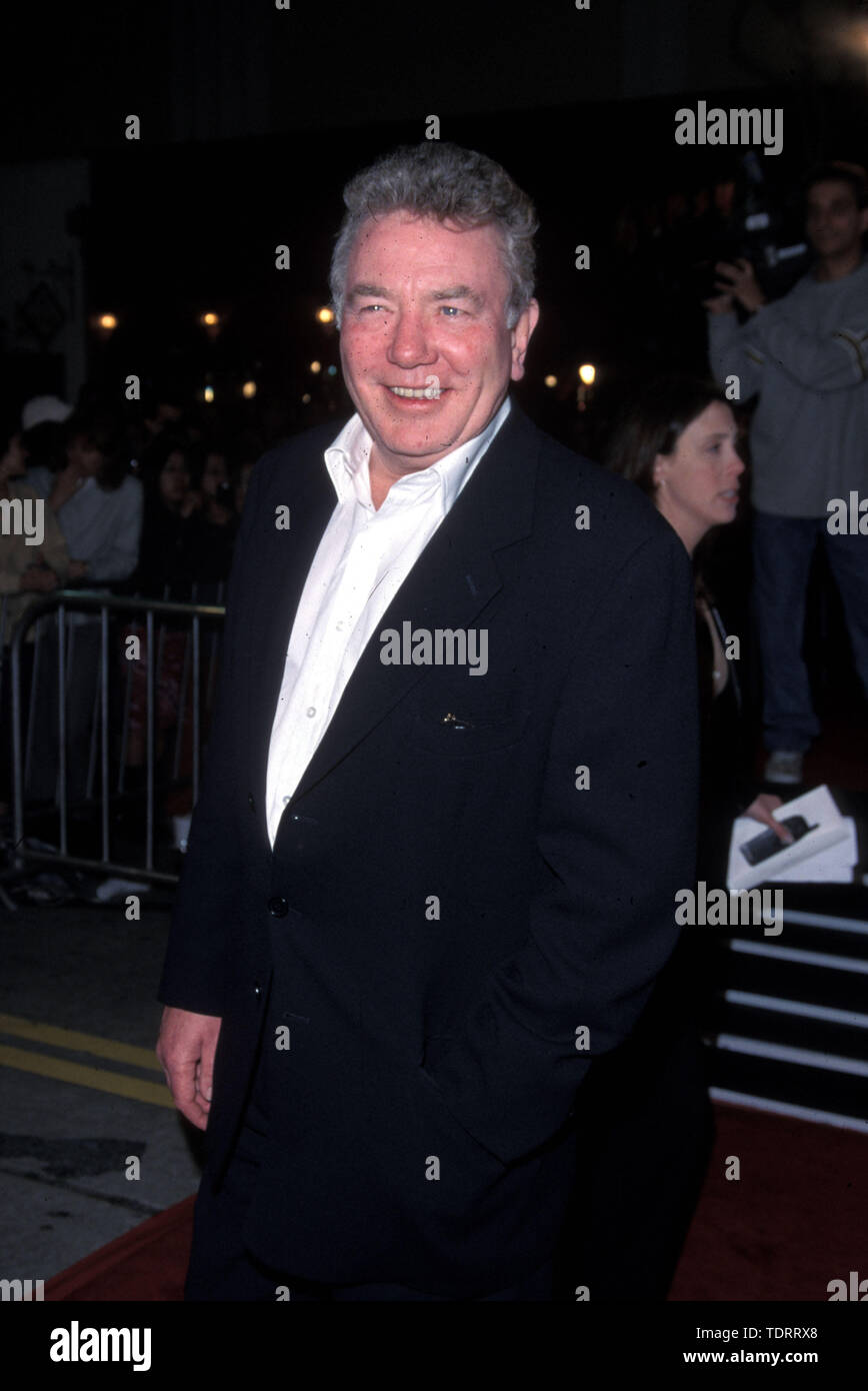 Mar 14, 2000; Los Angeles, CA, USA; Actor ALBERT FINNEY @ the 'Erin ...