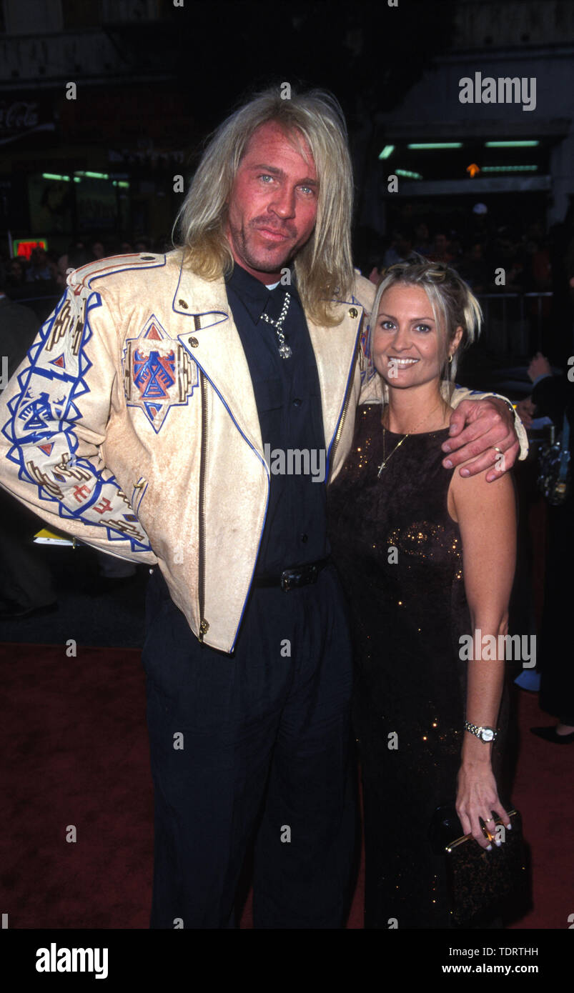 Apr 05, 2000; Los Angeles, CA, USA; Wrestler GREG 'THE HAMMER ...