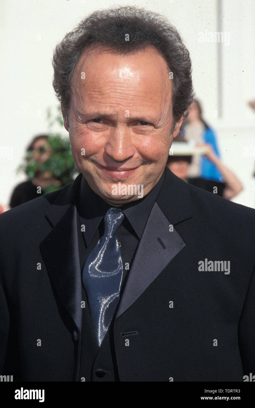 May 09, 2000; Los Angeles, CA, USA; Actor BILLY CRYSTAL @ 2000 ...