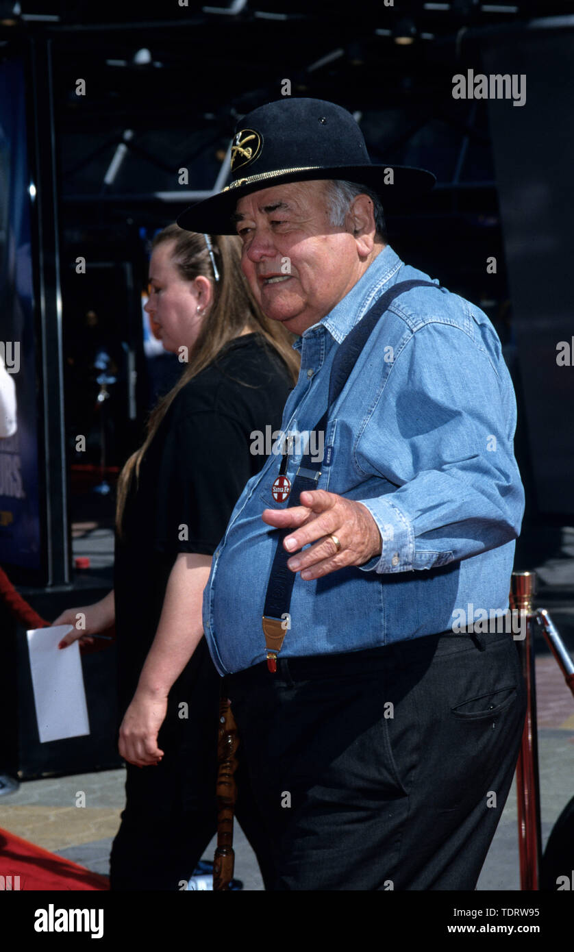 Jun 24, 2000; Los Angeles, CA, USA; Actor JONATHAN WINTERS at the ...