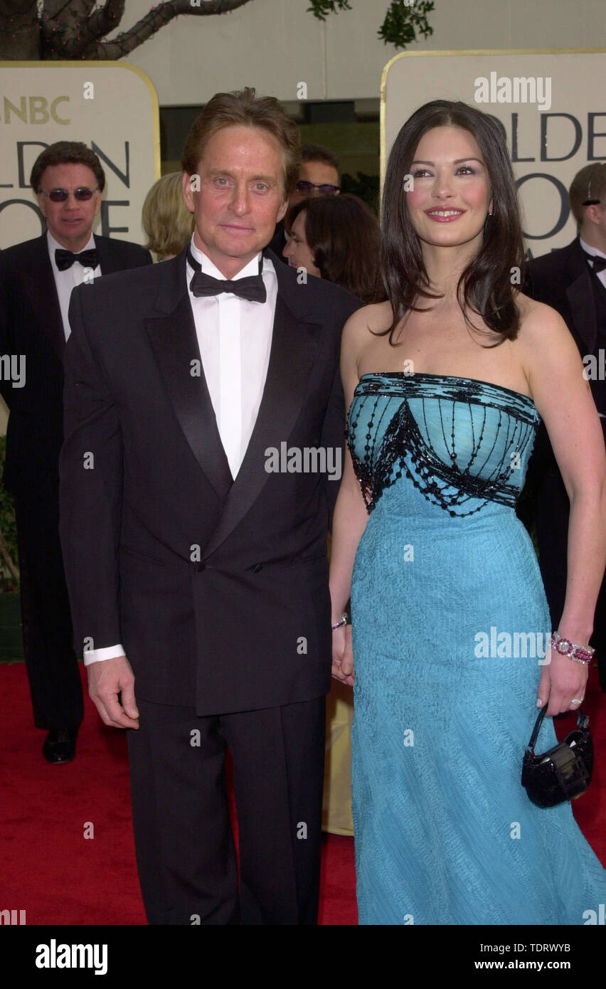 Couple michael douglas catherine zeta hi-res stock photography and ...