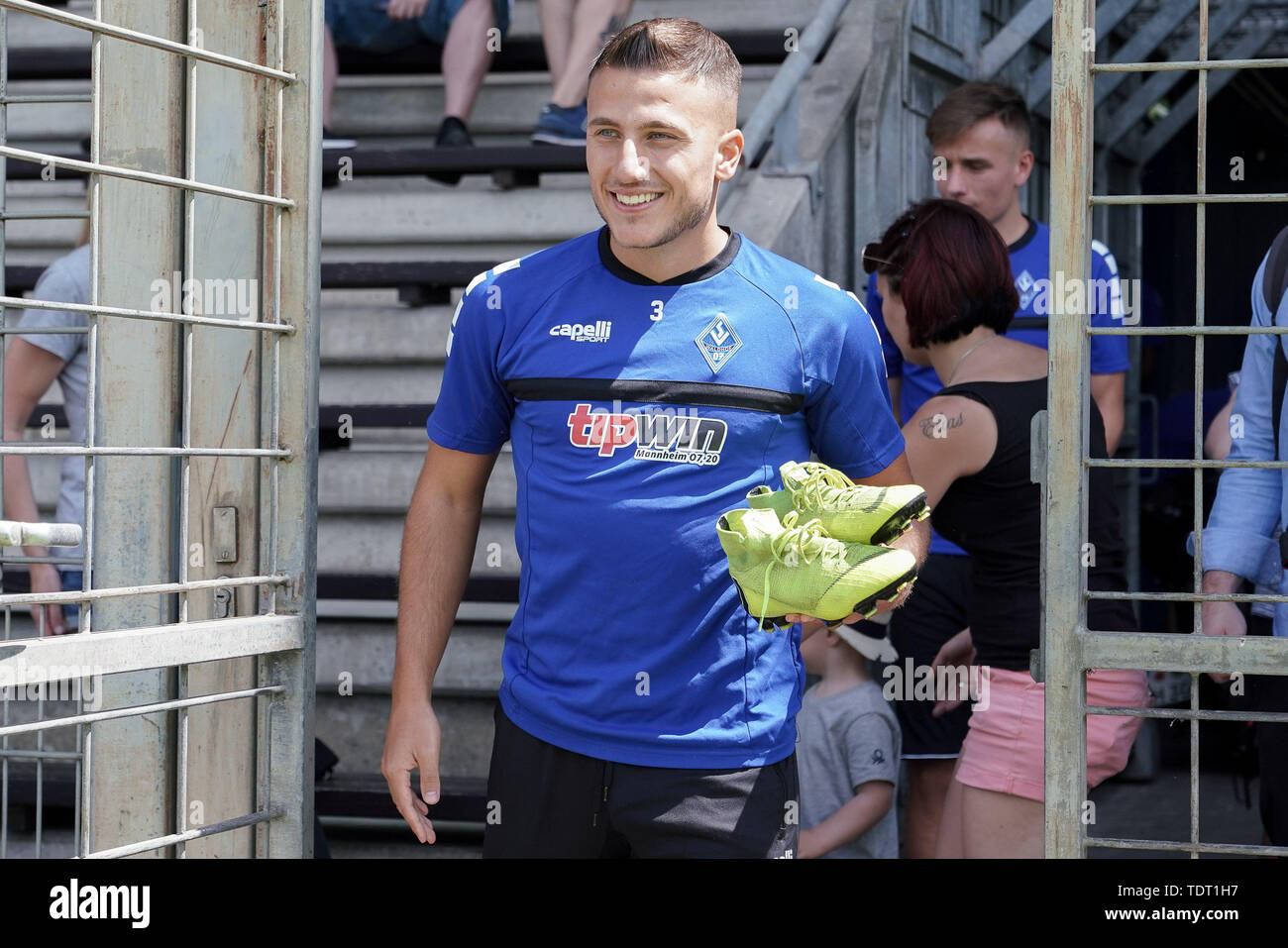 Third highest league hi-res stock photography and images - Alamy