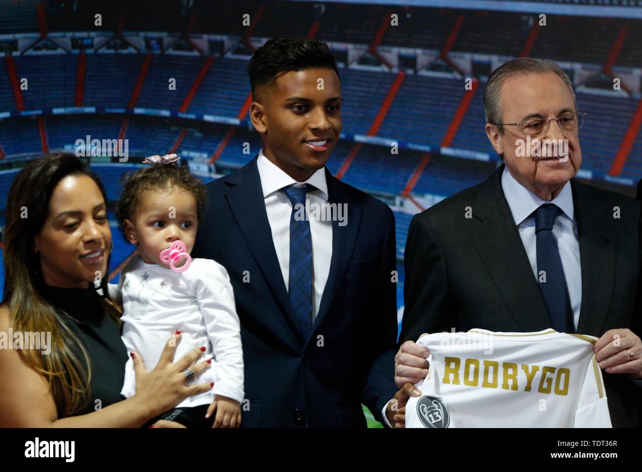 Rodrygo presentation hi-res stock photography and images - Alamy