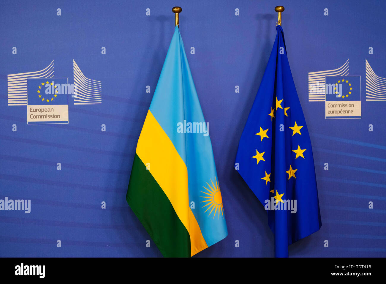 Flags european union rwanda hi-res stock photography and images - Alamy