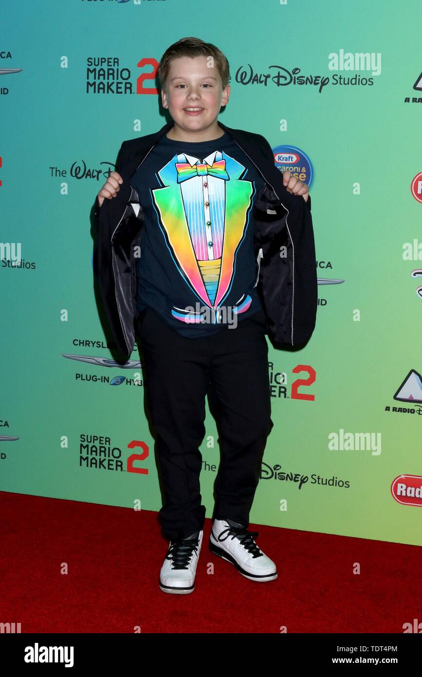 Los Angeles, CA, USA. 16th June, 2019. Maxwell Simkins at arrivals for ...