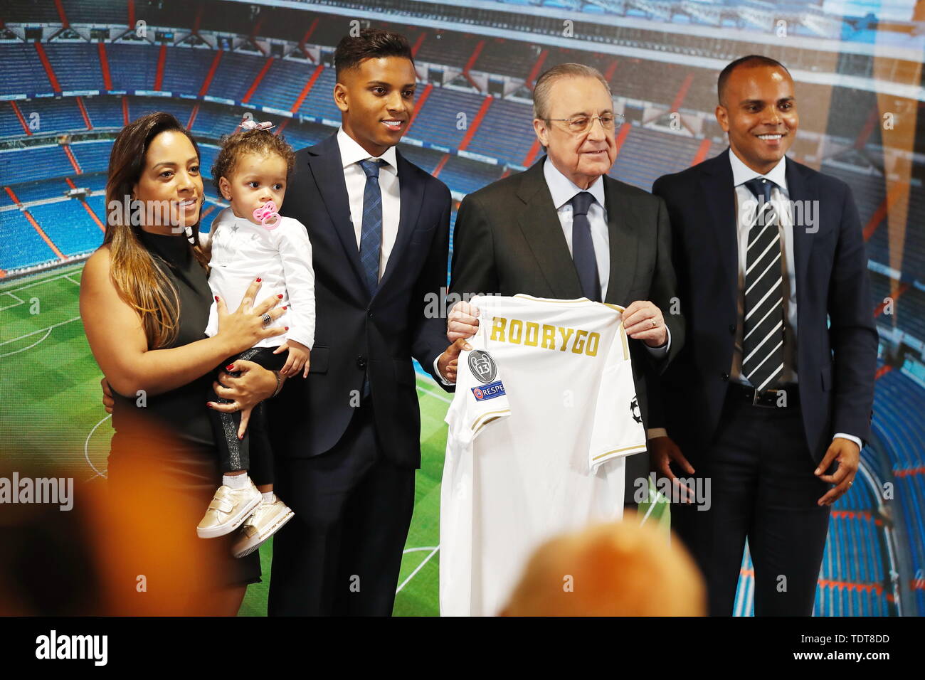 Rodrygo presentation hi-res stock photography and images - Alamy