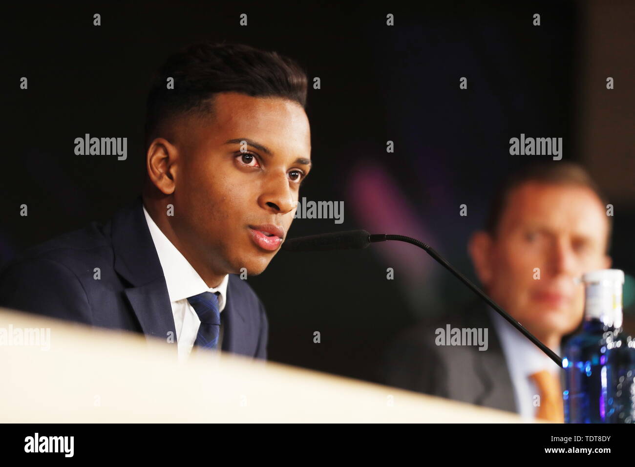 Football transfer presentation hi-res stock photography and images - Alamy