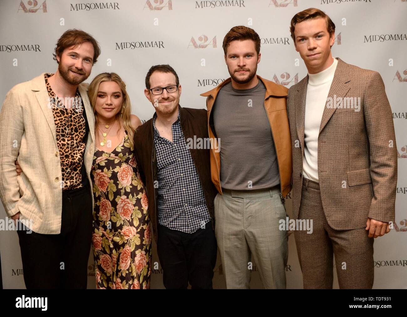 Midsommar florence pugh hi-res stock photography and images - Alamy