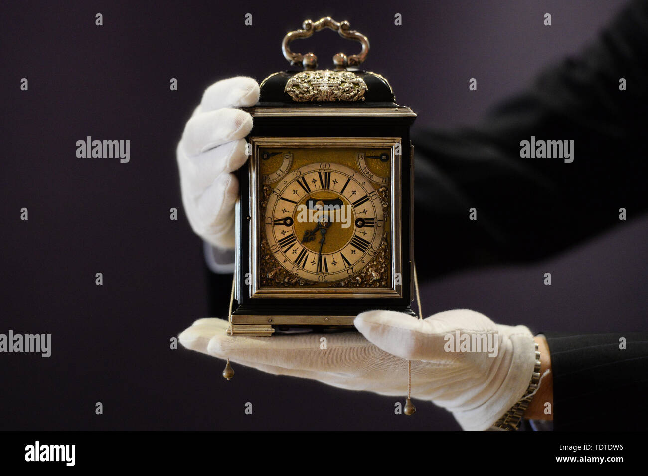 One worlds most valuable clocks hi-res stock photography and images - Alamy