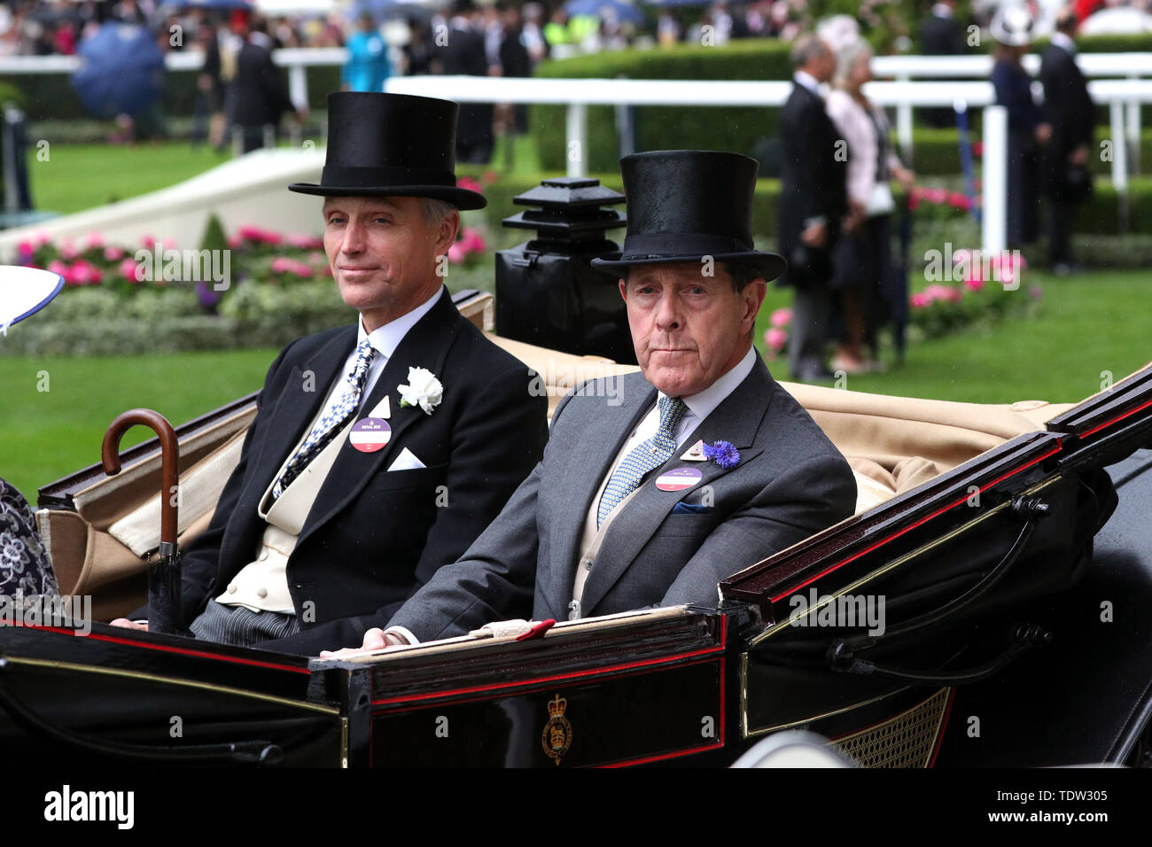 The Lord De Mauley (left) and Lieutenant Colonel Anthony Charles ...