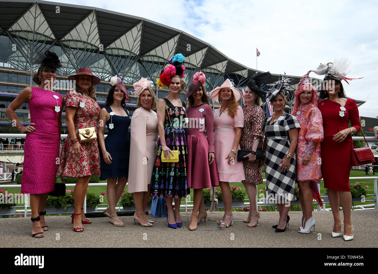 Ladies day at royal ascot hi-res stock photography and images - Alamy