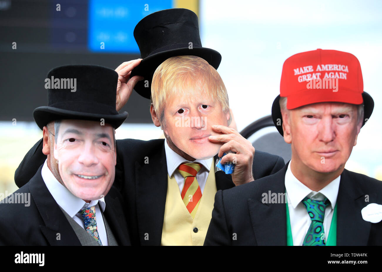 Racegoers wearing masks politicians hi-res stock photography and images ...