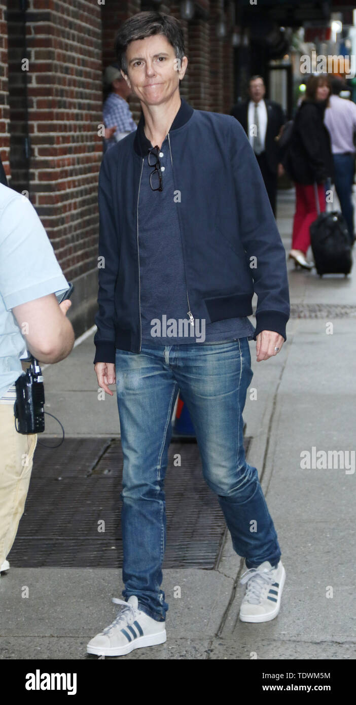 Tig notaro 2019 hi-res stock photography and images - Alamy