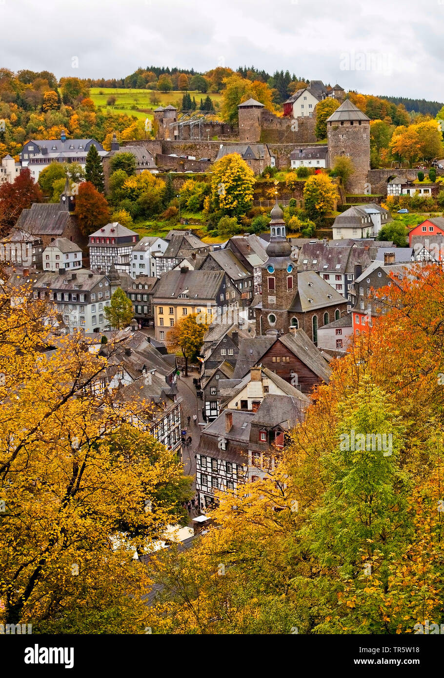 Monschau with castle in autumn, Germany, North Rhine-Westphalia, Eifel ...