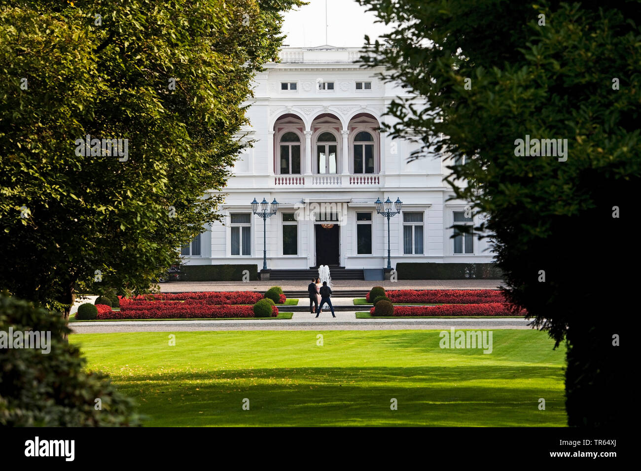 White villa germany hi-res stock photography and images - Alamy