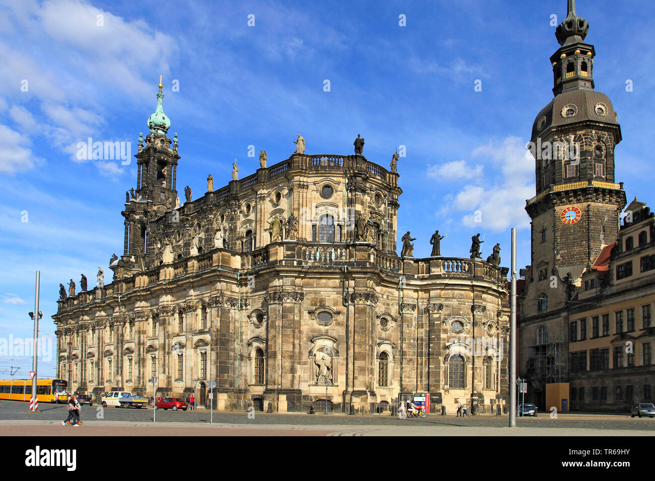Dresden cathedral hi-res stock photography and images - Alamy